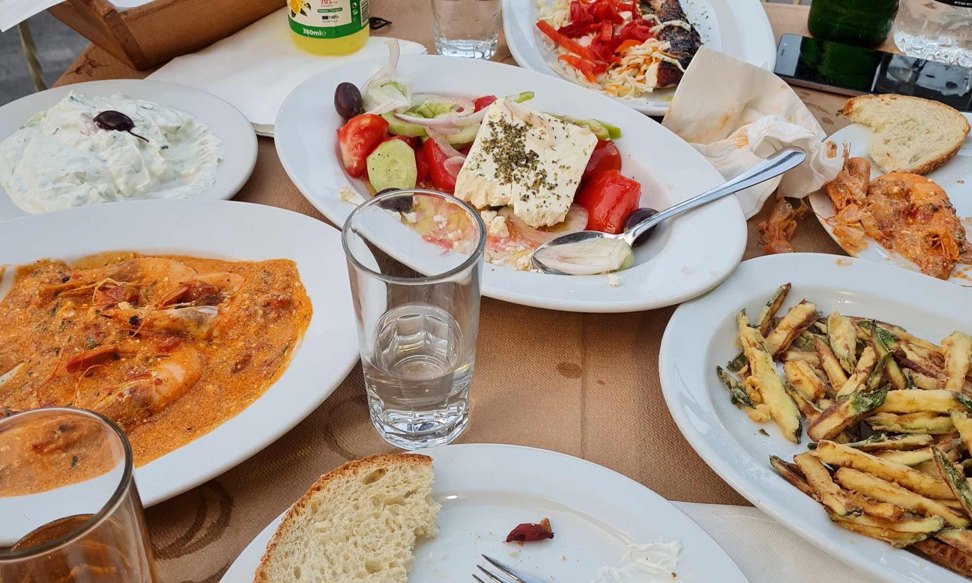 Greek taverns - REAL GREEKS